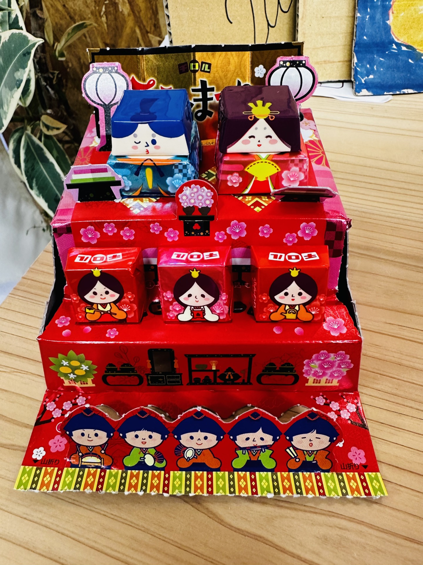 ずっと飾ってたいけど‥ - 大阪市住吉区の就労継続支援B型「workwork（わくわく）」